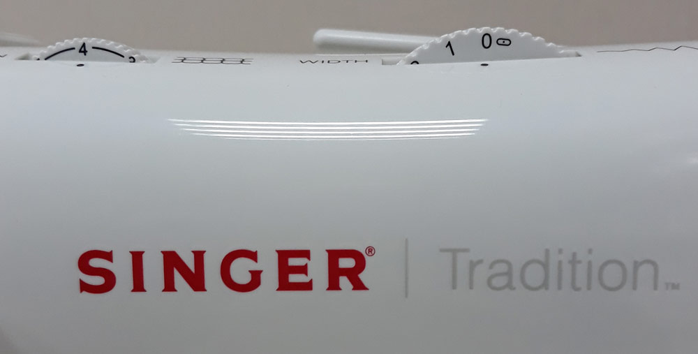 Швейні машини SINGER серії Tradition