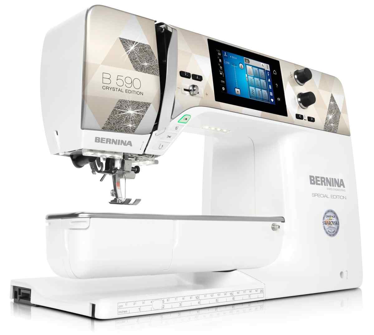 BERNINA 590 Crystal Edition Швейно-вишивальна машина