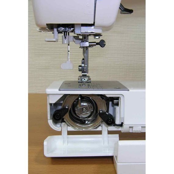 Janome 419S Електромеханічна швейна машина